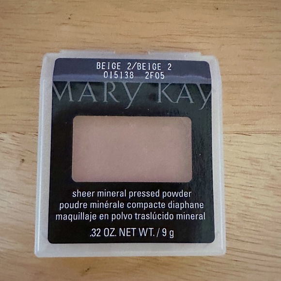 Mary Kay | Makeup | Mary Kay Sheer Mineral Pressed Powder Beige 2 ...